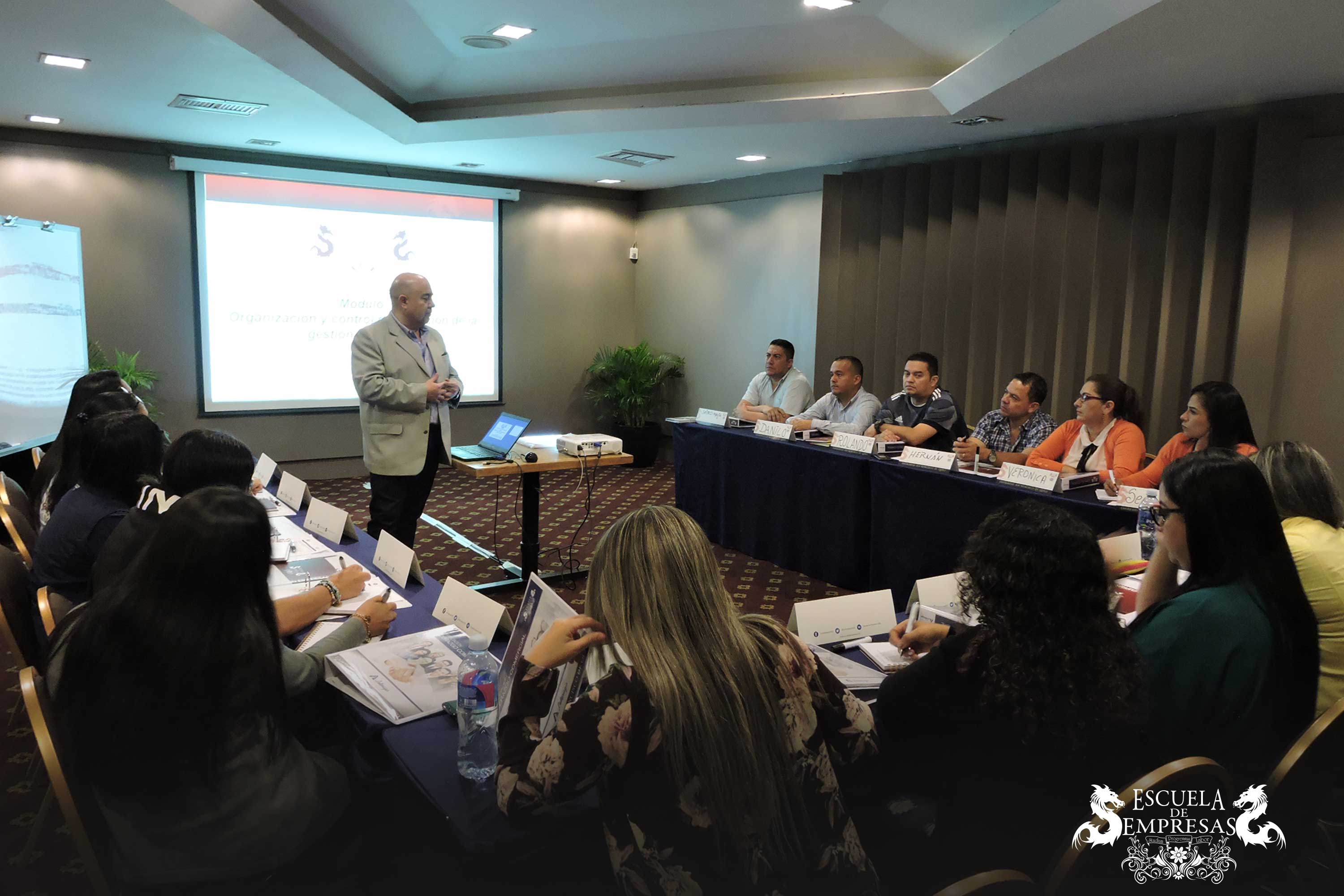 LETERAGO INVIERTE EN SU EQUIPO CON CERTIFICACIÓN EN LIDERAZGO COMERCIAL ...